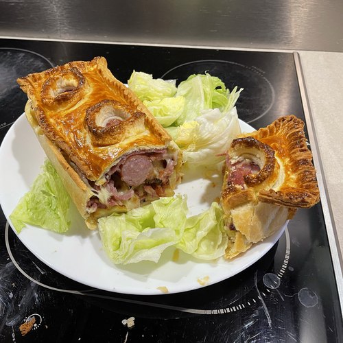 Recette Pâté raclette en croûte sur Chefclub original | chefclub.tv