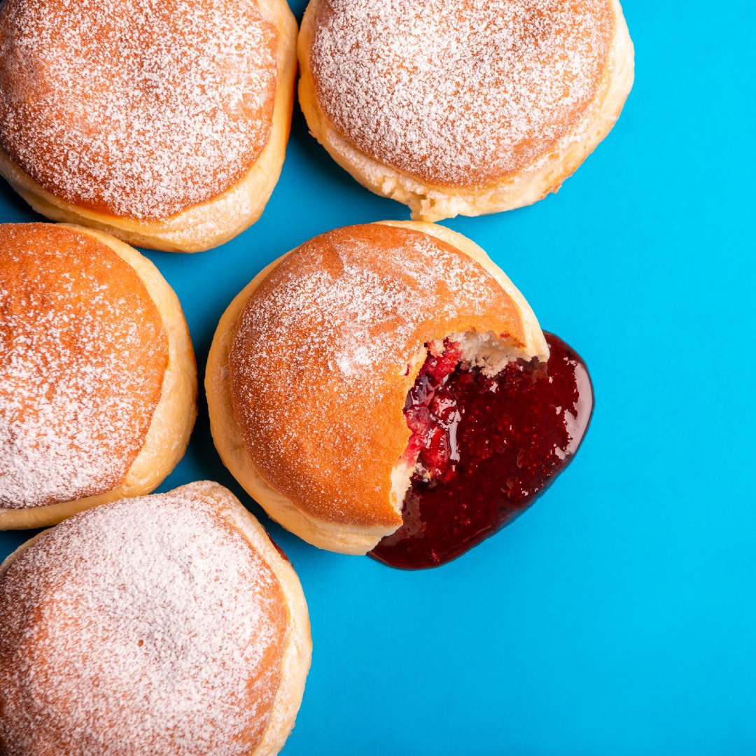 Beignets fourrés à la confiture facile sur Chefclub daily | chefclub.tv