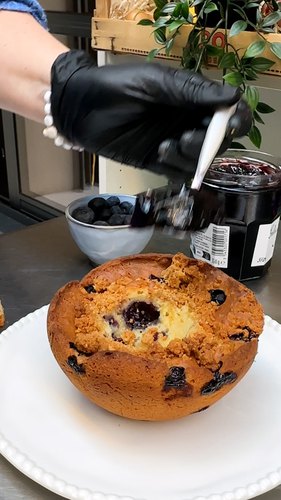XL Blueberry Muffins recipe by Chefclub US original | chefclub.tv