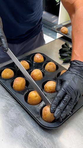 Hearty Potato Cornbread Muffins and other Chefclub US recipes original ...