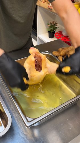 Receita Frango e batatas assadas em marinada de picles🍗🥒 no Chefclub ...