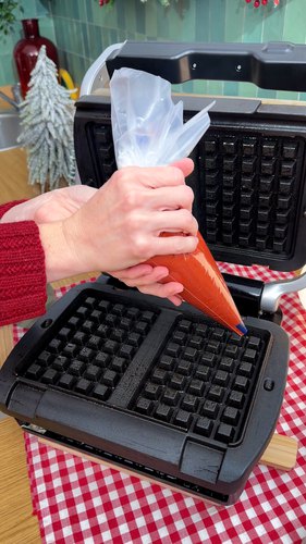 Waffle Gingerbread House recipe by Chefclub US original | chefclub.tv